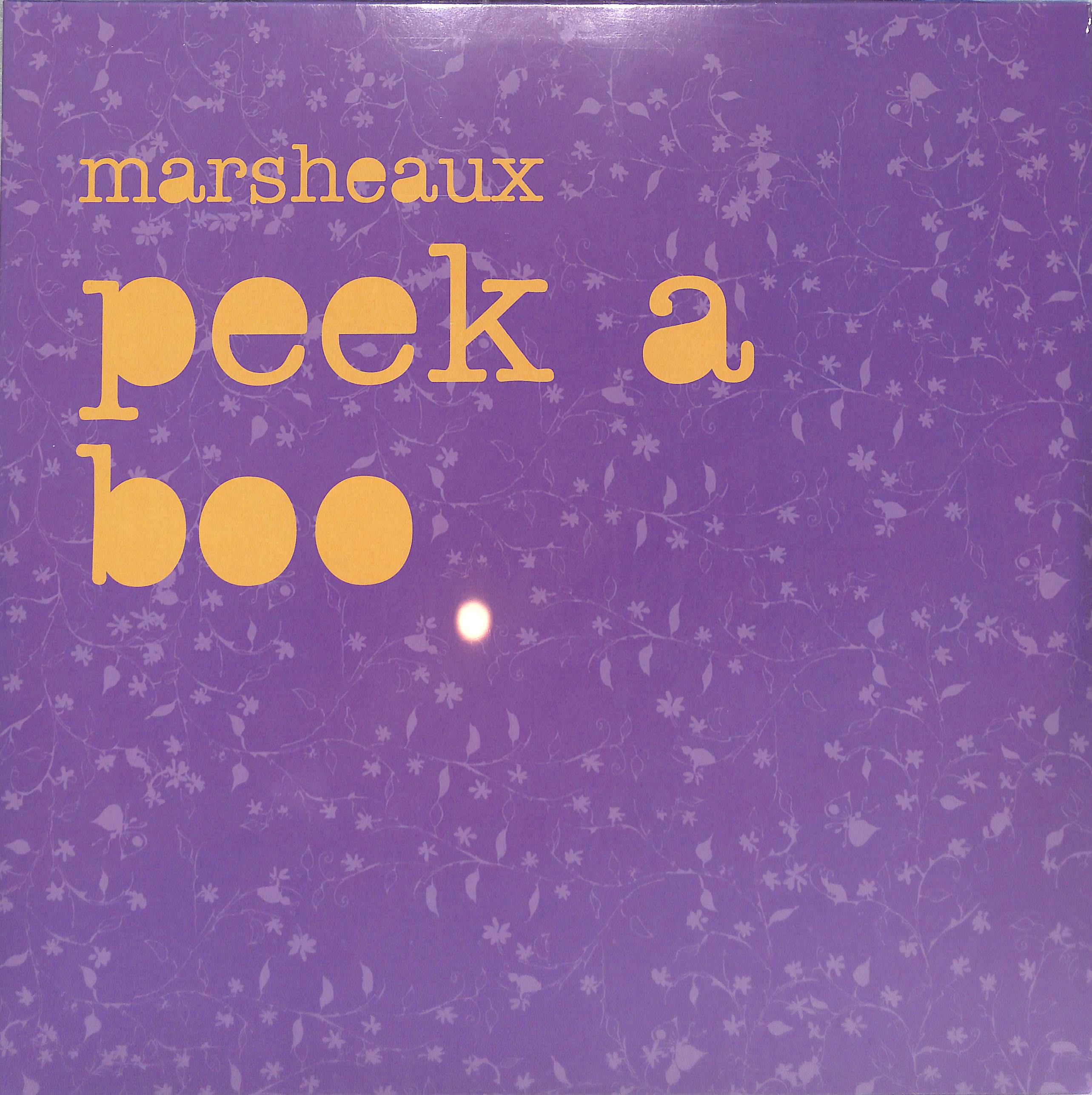 Peek A Boo by Marsheaux | PosseCut.com